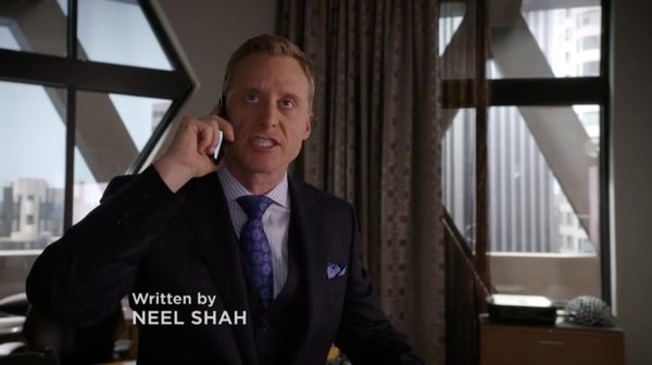 Screencaps of Powerless Season 1 Episode 4