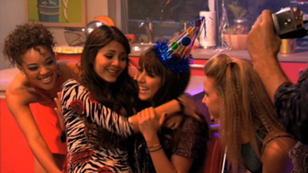 Victorious Season 1 Episode 4 info and links where to watch