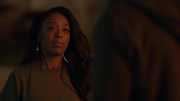 Screencaps of Insecure Season 2 Episode 2