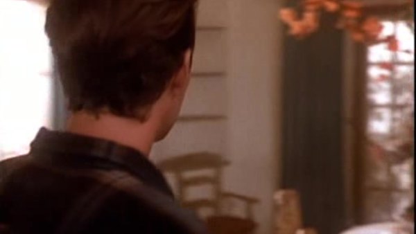 Screencaps of Beverly Hills, 90210 Season 5 Episode 10