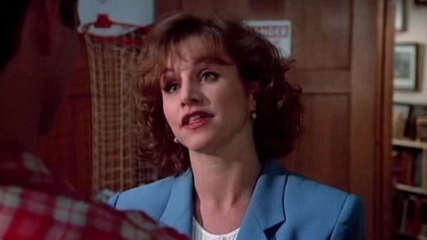 Screencaps of Beverly Hills, 90210 Episode 29