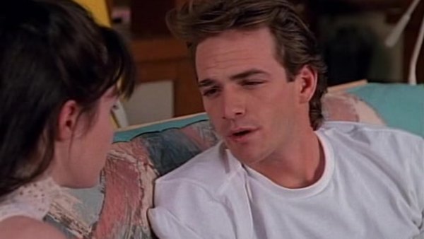 Screencaps of Beverly Hills, 90210 Episode 29