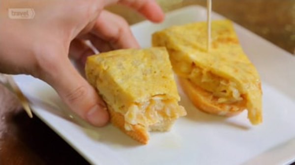 Bizarre Foods: Delicious Destinations Episode 7