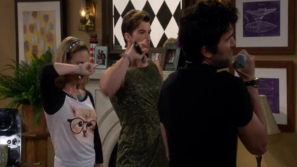 Screencaps of Fuller House Season 3 Episode 7