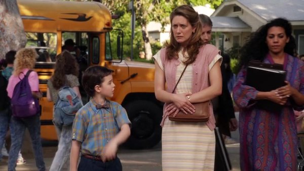 Screencaps of Young Sheldon Season 1 Episode 1