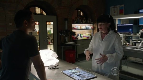 Screencaps of NCIS Season 15 Episode 2