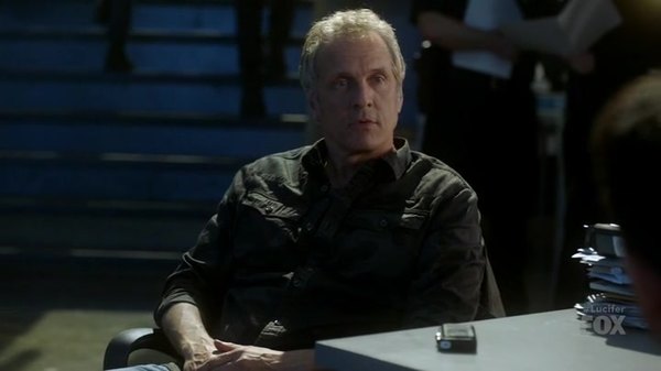 Screencaps of Lucifer Season 3 Episode 7