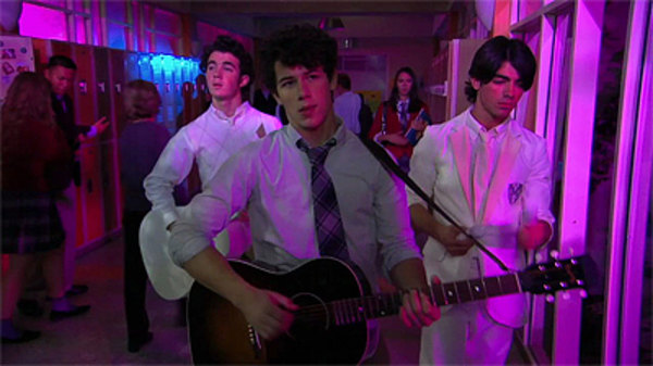 Jonas Season 1 Episode 1