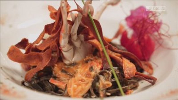 Bizarre Foods: Delicious Destinations Season 5 Episode 3