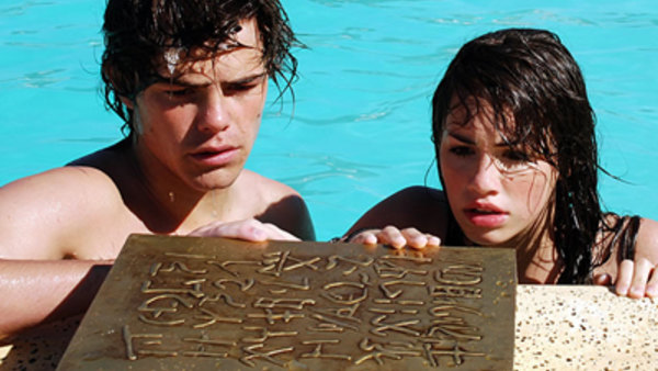 Casi Ángeles Season 2 Episode 2