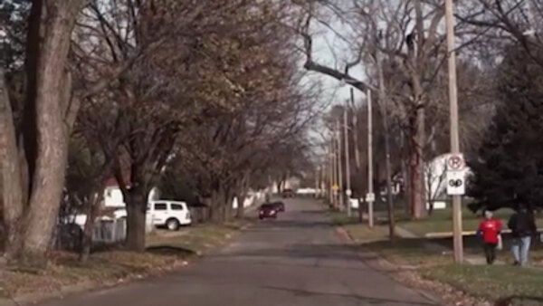 Good Luck America Season 1 Episode 1