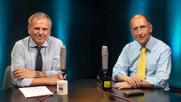 Der Professor und der Wolf Season 1 Episode 1