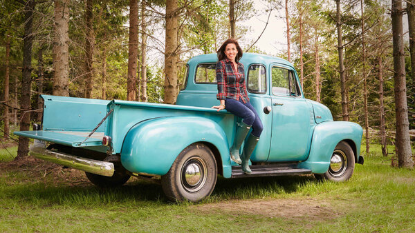 Sarah Off The Grid Season 2 Episode 1